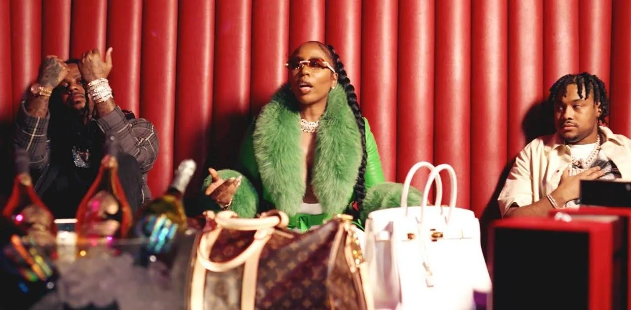 Kash Doll feat. Tay B & Babyface Ray “All Hype” (Video) – VannDigital